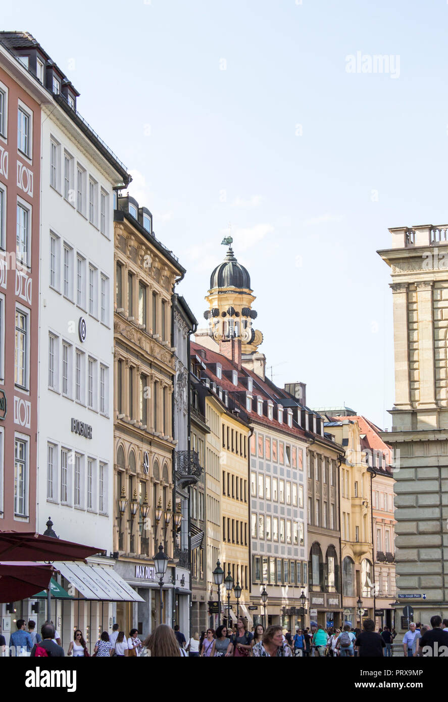 German tourist spots hi-res stock photography and images - Alamy