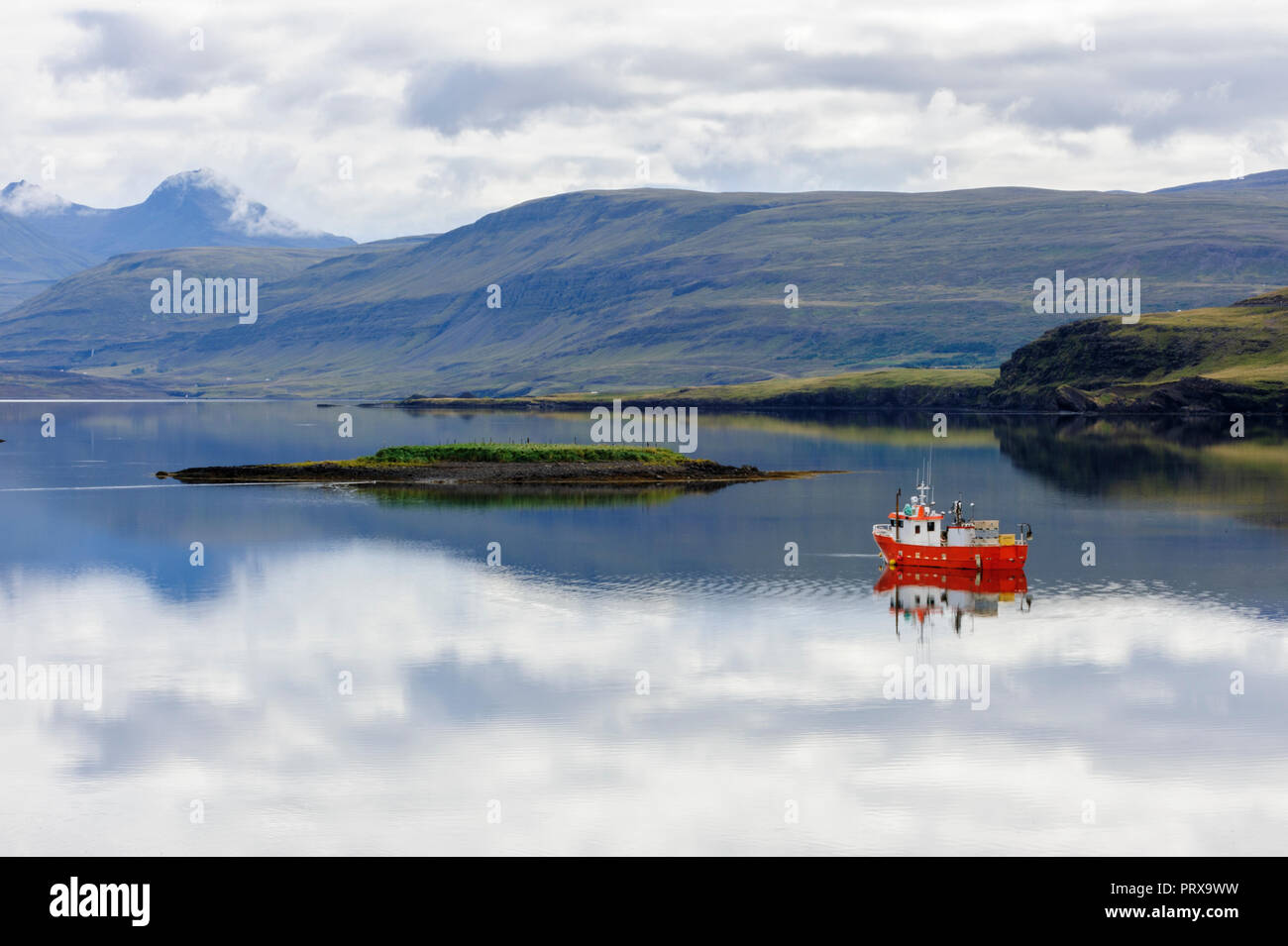 Boat in the fjord hi-res stock photography and images - Alamy