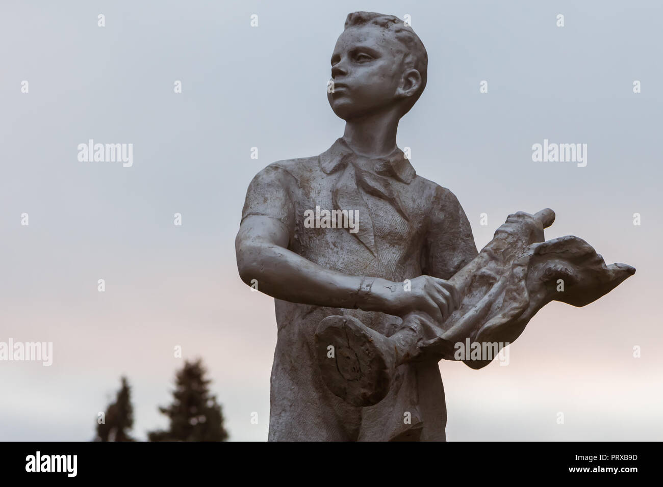 November 2017, Ulyanovsk, Russia - statue of a boy, heritage of ...