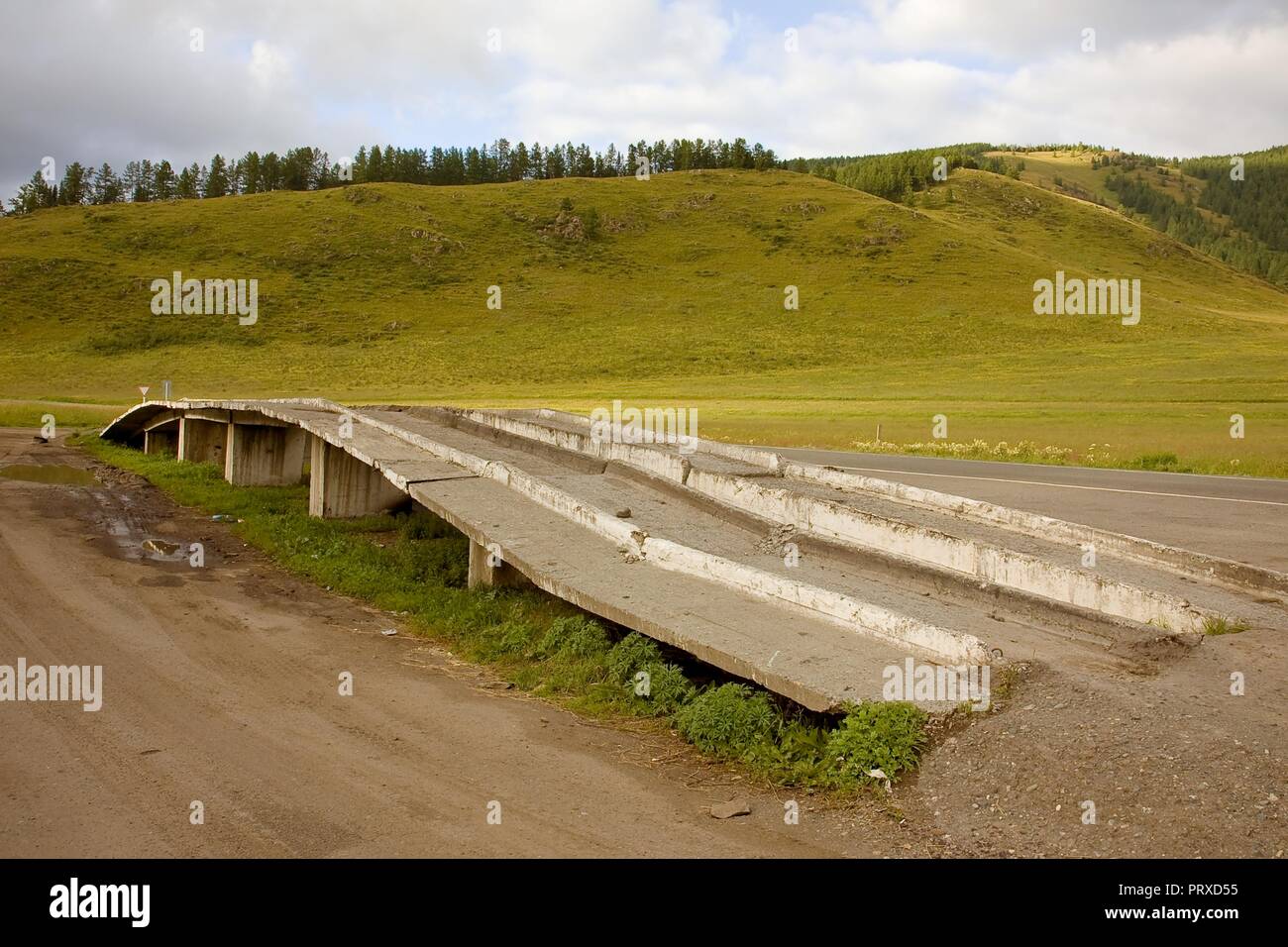 Pitroad hi-res stock photography and images - Alamy