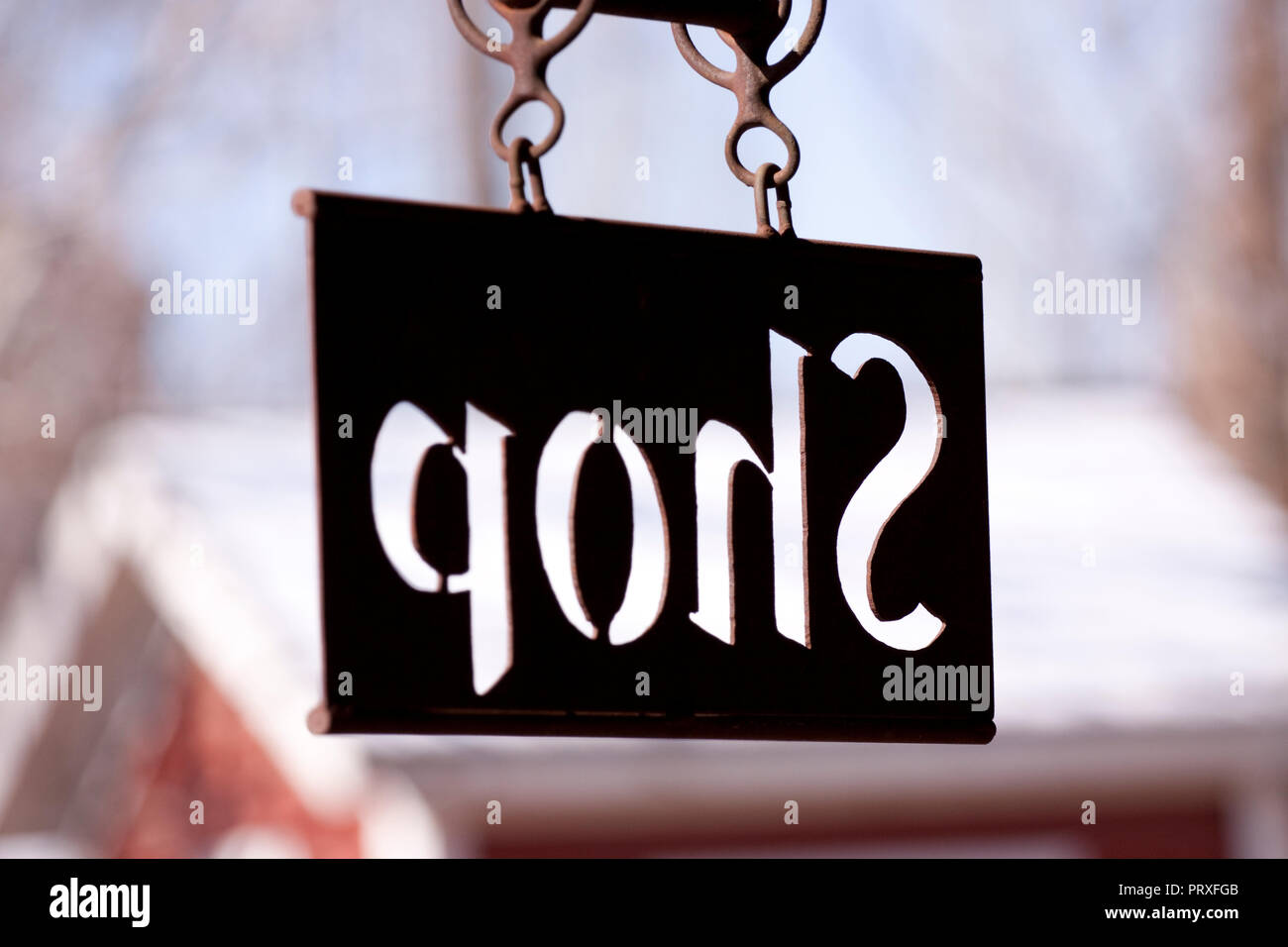 Hanging sign metal hi-res stock photography and images - Alamy