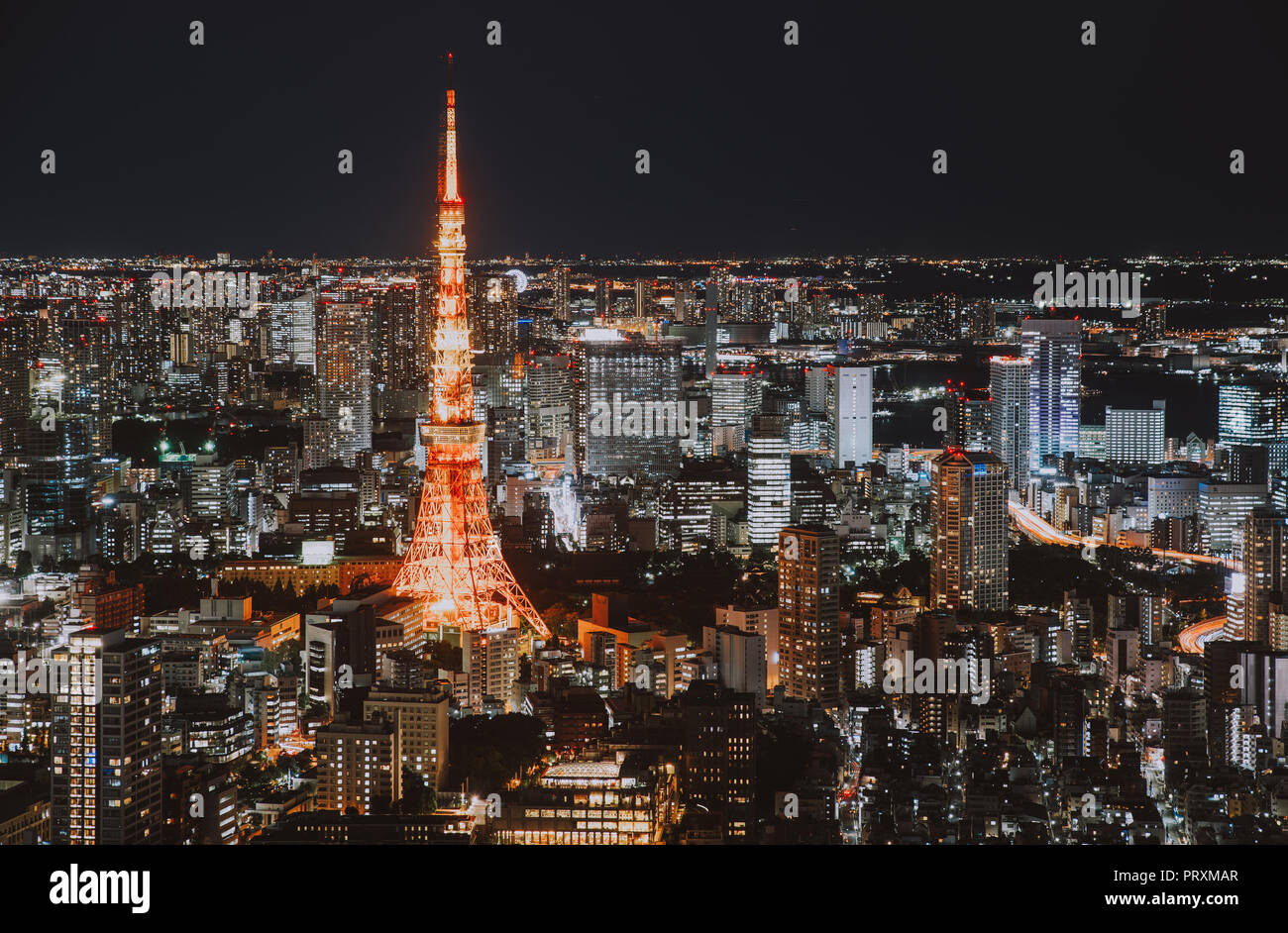 Tokyo skyline and buildings from above, view of the Tokyo tower Stock ...