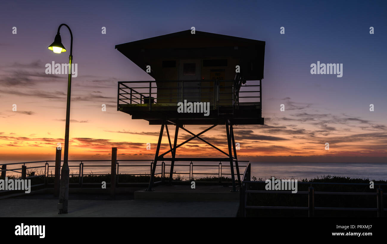 Coastal Sunrise at Cronulla Beach, Sydney Stock Photo - Alamy