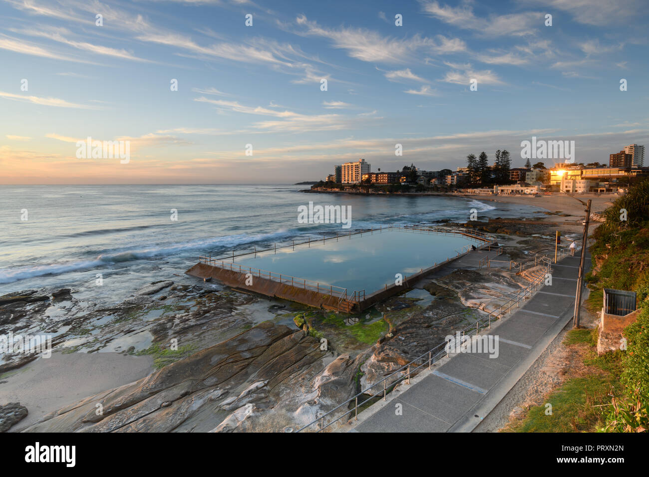 Coastal Sunrise at Cronulla Beach, Sydney Stock Photo - Alamy