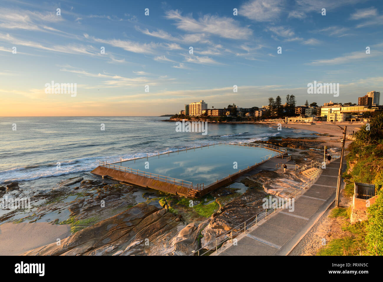 Coastal Sunrise at Cronulla Beach, Sydney Stock Photo - Alamy