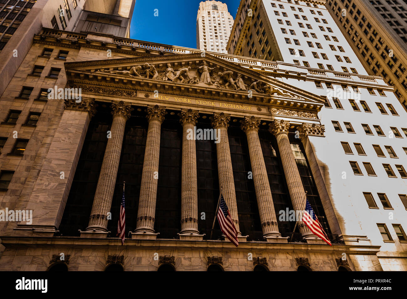 Nyse trading floor board hi-res stock photography and images - Alamy