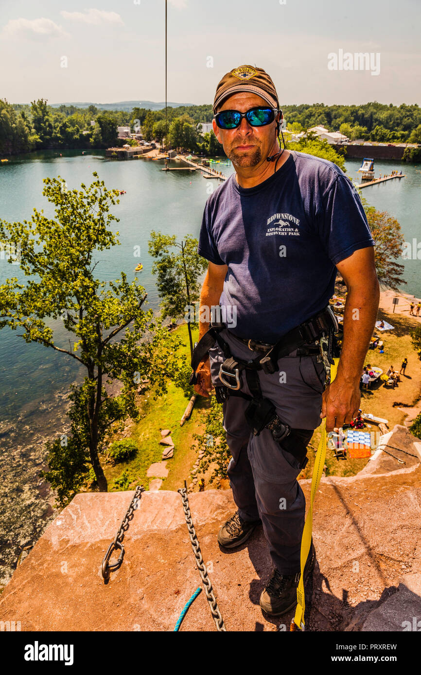 Brownstone exploration discovery park quarry hi-res stock photography ...