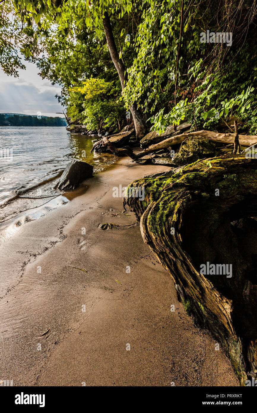 Ct shoreline hi-res stock photography and images - Alamy