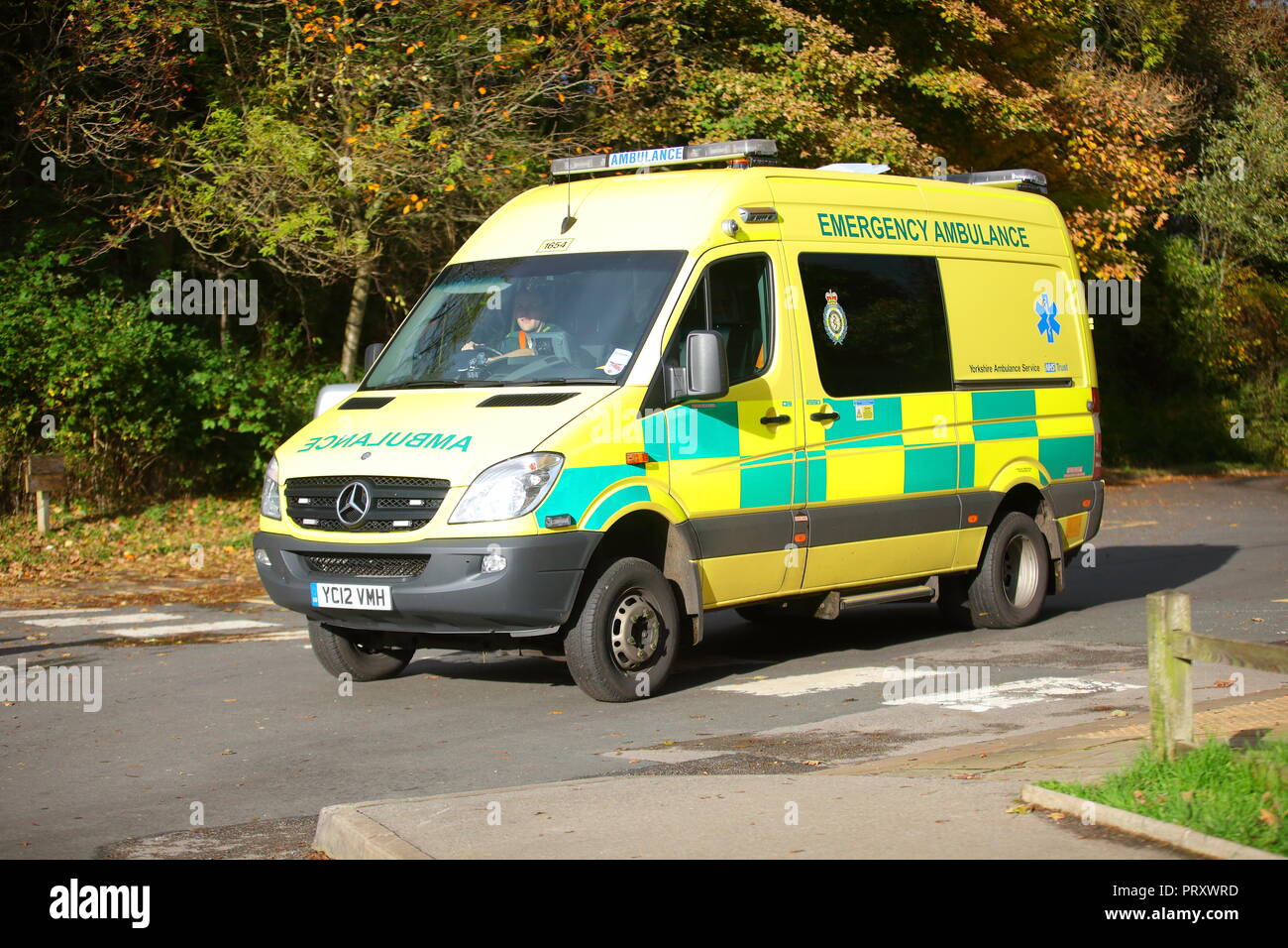 NHS Emergency Ambulance responding to an incident Stock Photo - Alamy