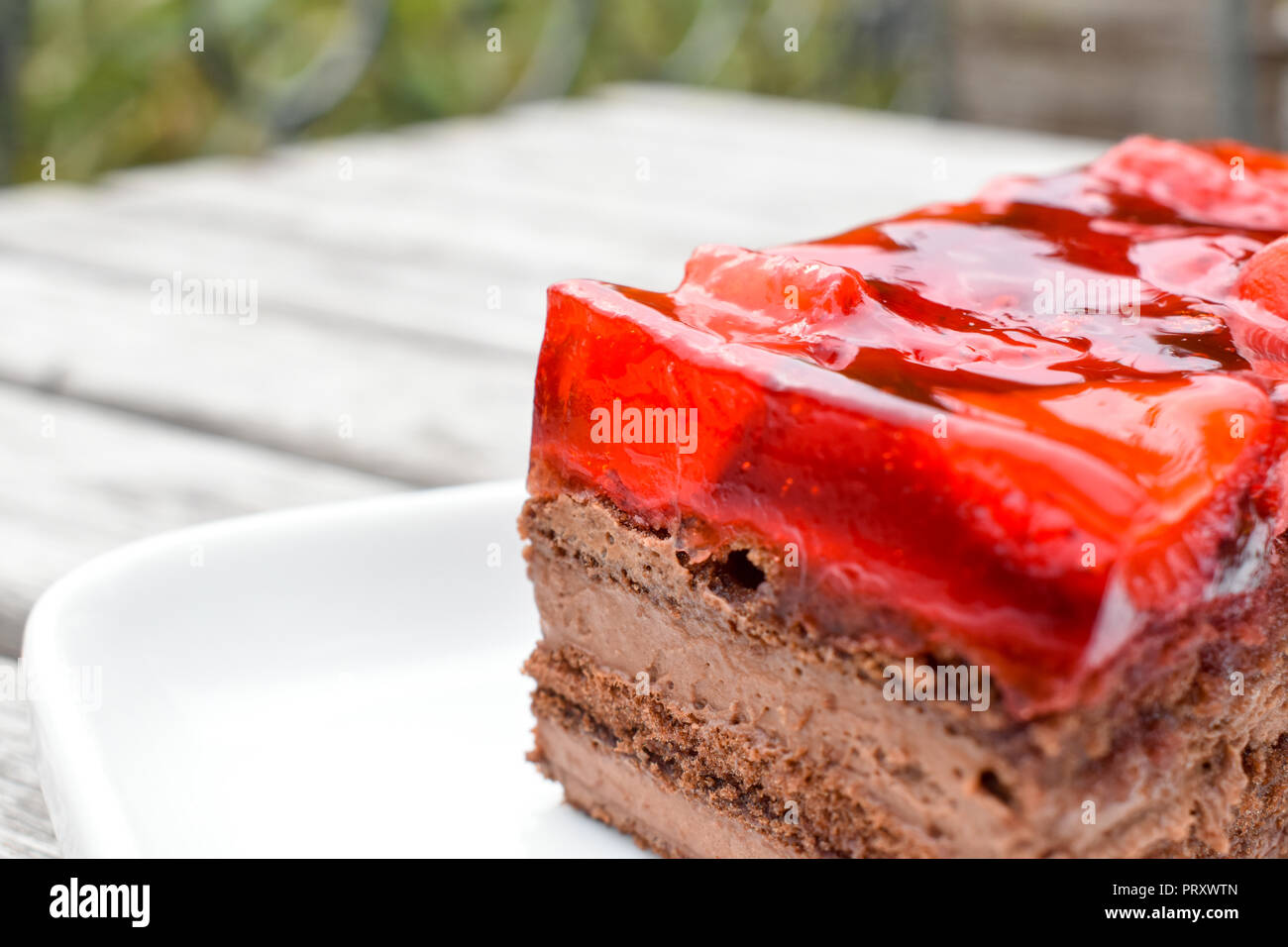 Strawberry torte hi-res stock photography and images - Alamy
