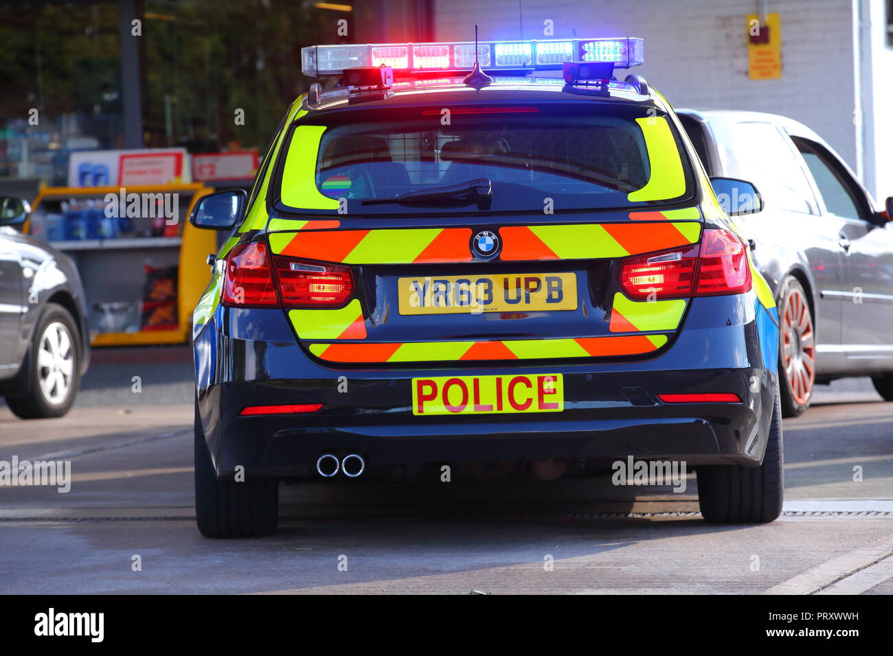 Black battenberg police vehicles hi-res stock photography and images ...