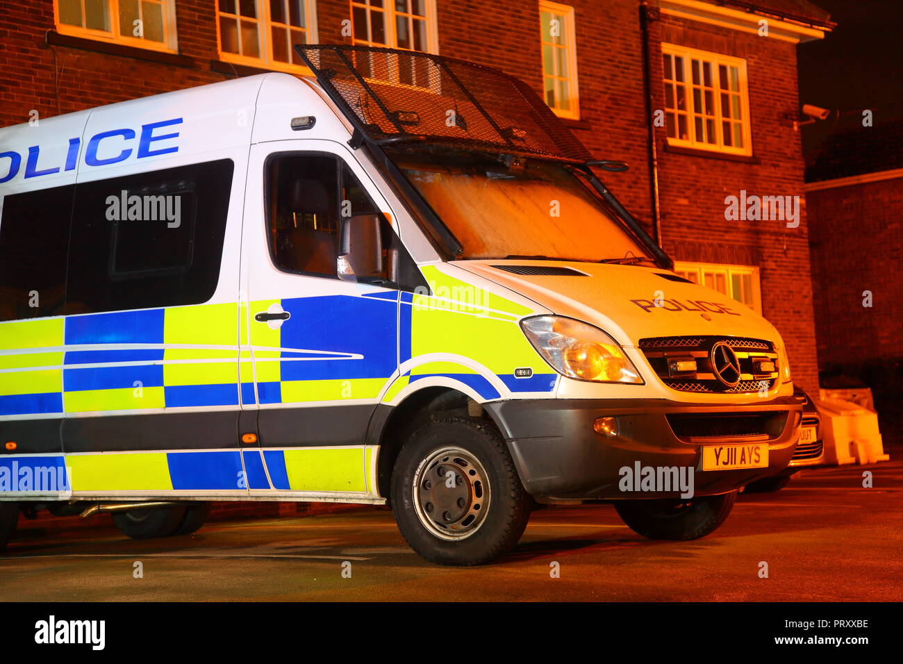 Mercedes police public order vehicle parked at Rossington Police ...