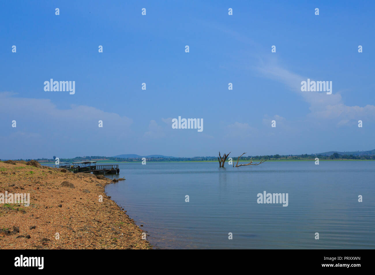 Kabini lake hi-res stock photography and images - Alamy