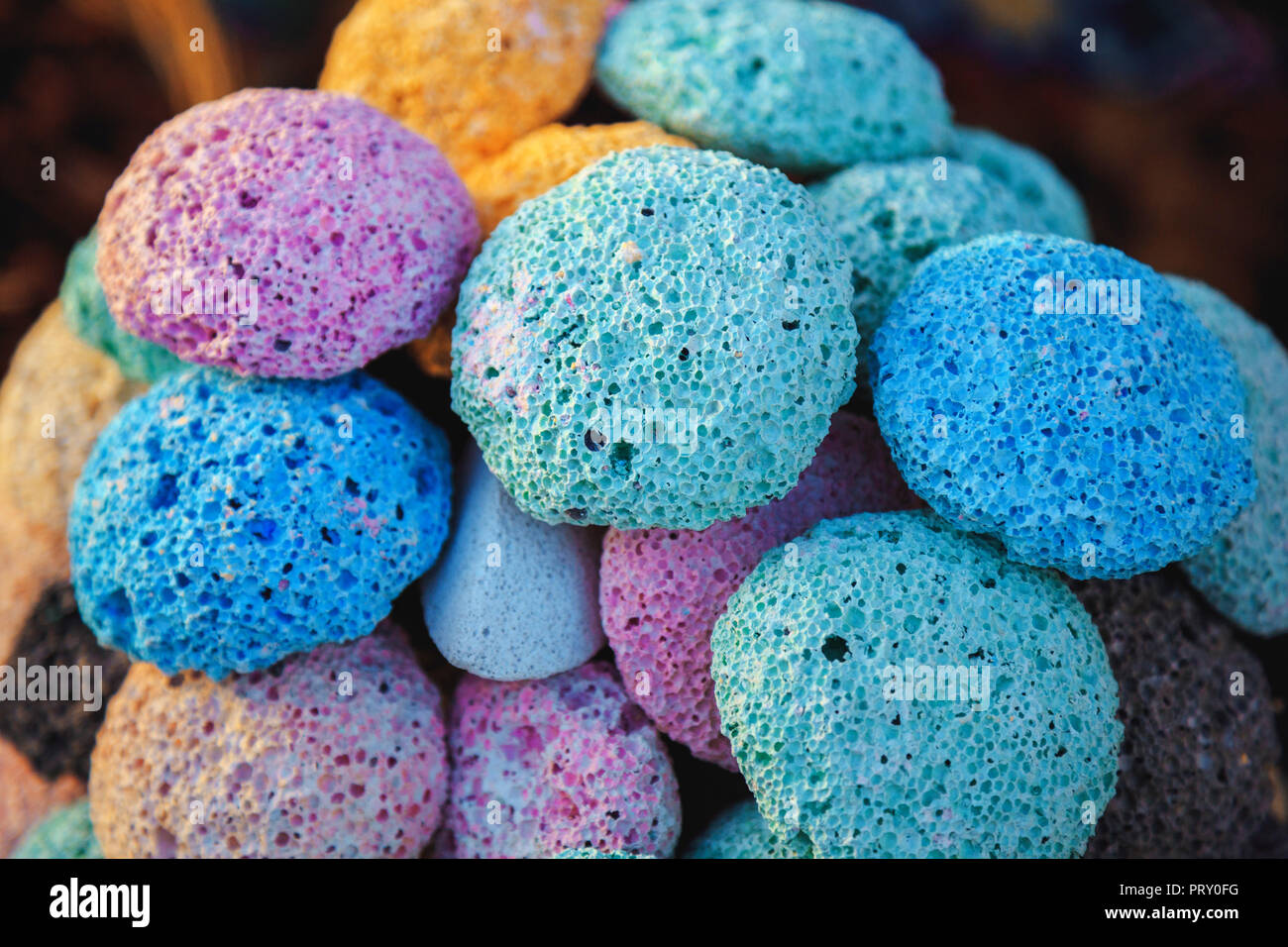 Ancient cooking stones hi-res stock photography and images - Alamy