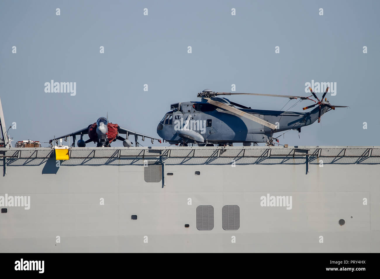 Aircraft carrier moored hi-res stock photography and images - Alamy