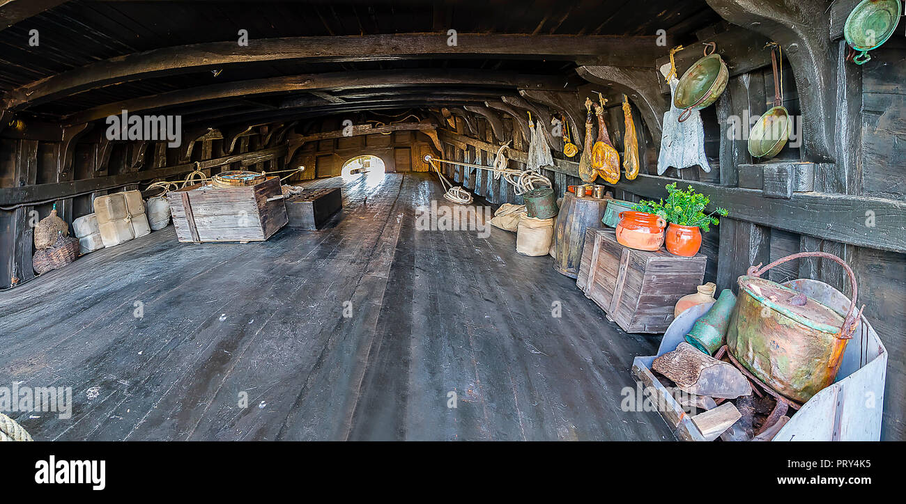 Nina ship replica hi-res stock photography and images - Alamy