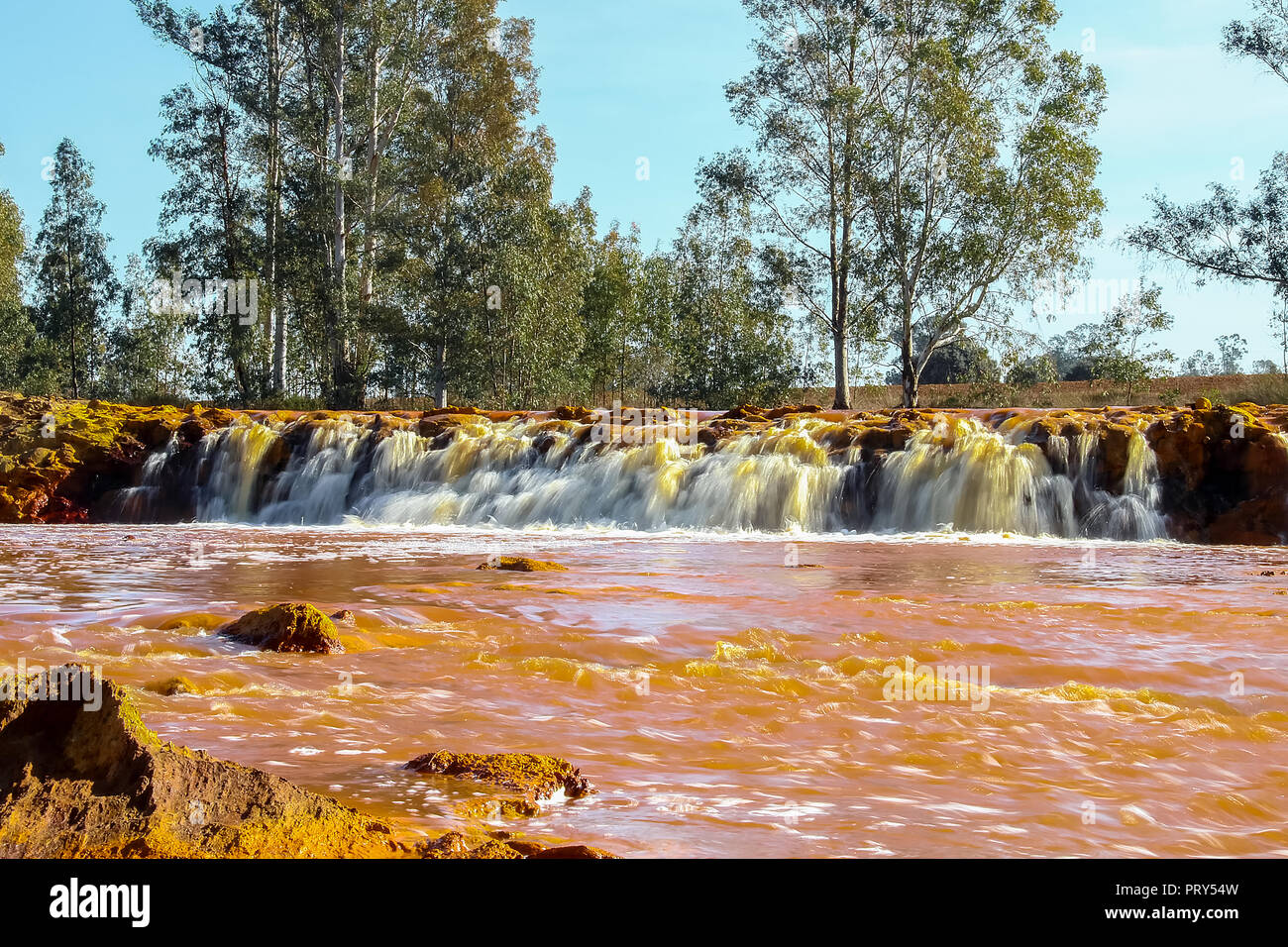 Red river waterfall Stock Photo - Alamy