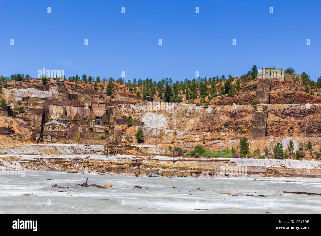 Landscape of old mining in Rio Tinto Stock Photo - Alamy