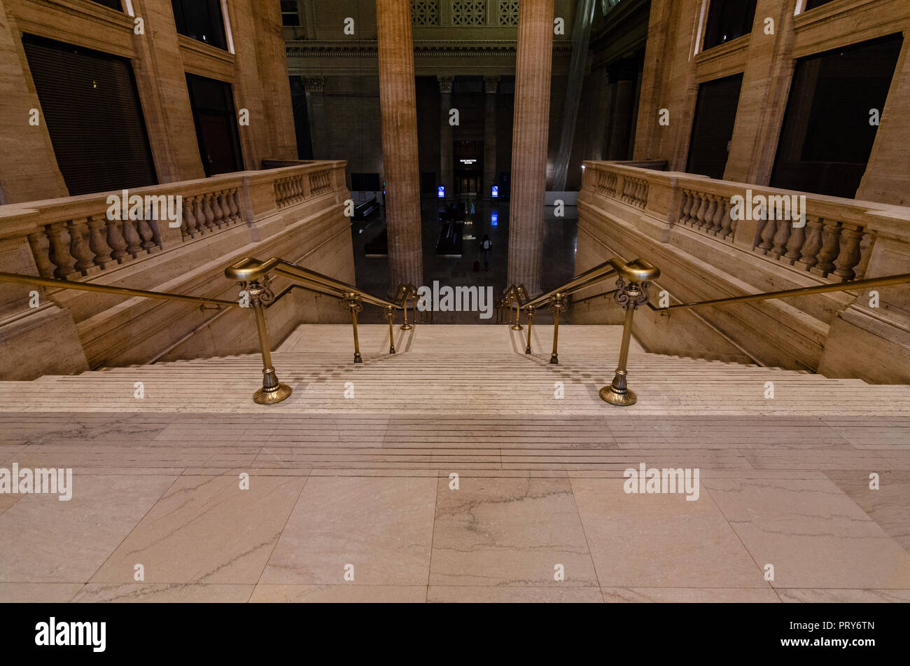 The steps of Chicago Union Station in Chicago, Illinois Stock Photo - Alamy