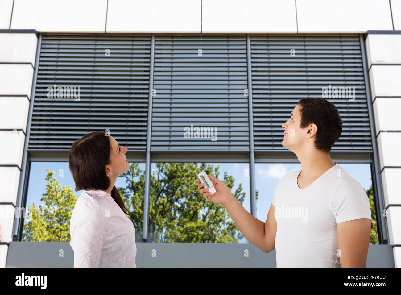 Window smile house exterior hi-res stock photography and images - Alamy