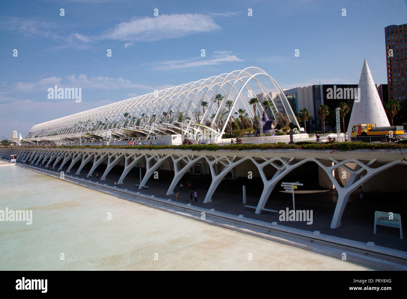 Daytime view of the Umbracle (L'Umbracle) esplanade in the City of Arts ...