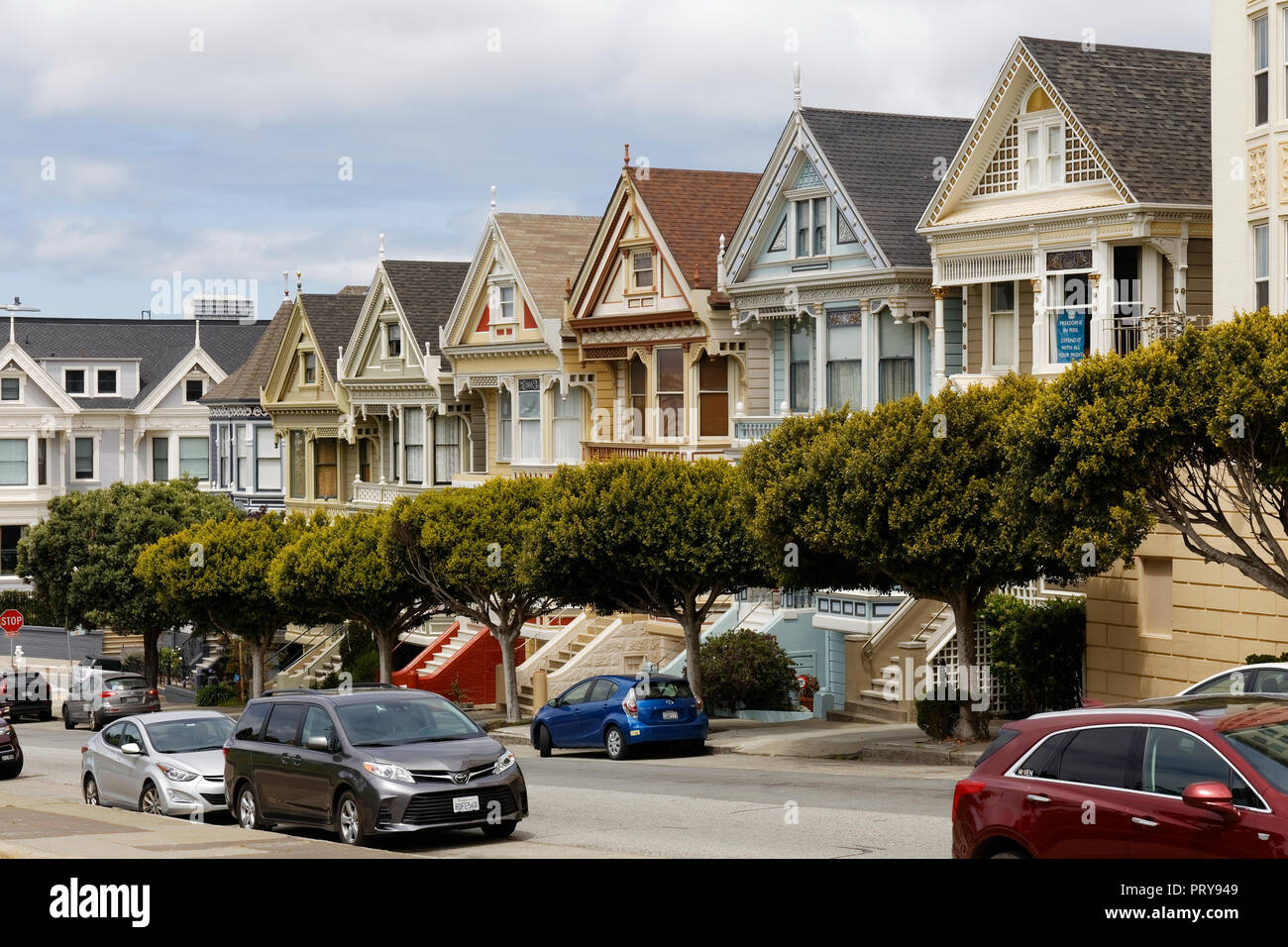 San Francisco, USA: May 14, 2018: Painted Ladies Famous Victorian Row ...