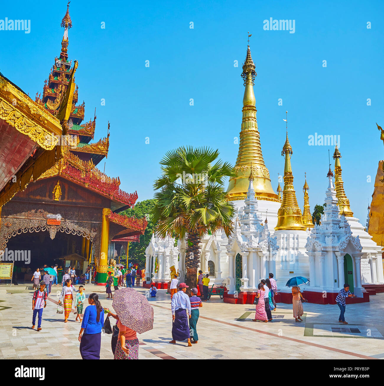 Spires roof shrine hi-res stock photography and images - Alamy