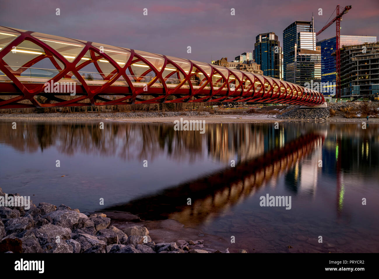 Photograph of the beautiful city of calgary hi-res stock photography ...