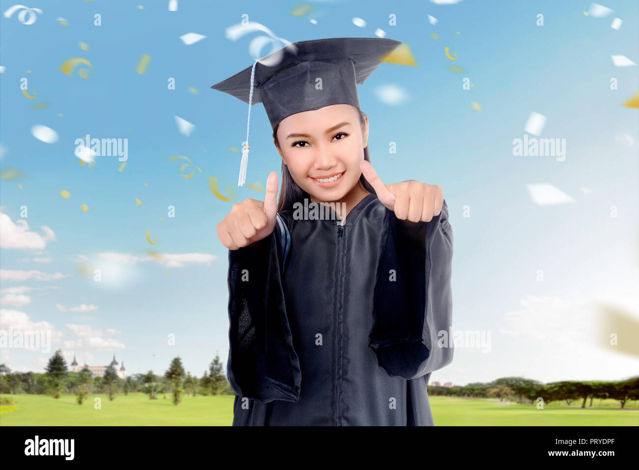 Asian girl graduation hi-res stock photography and images - Alamy