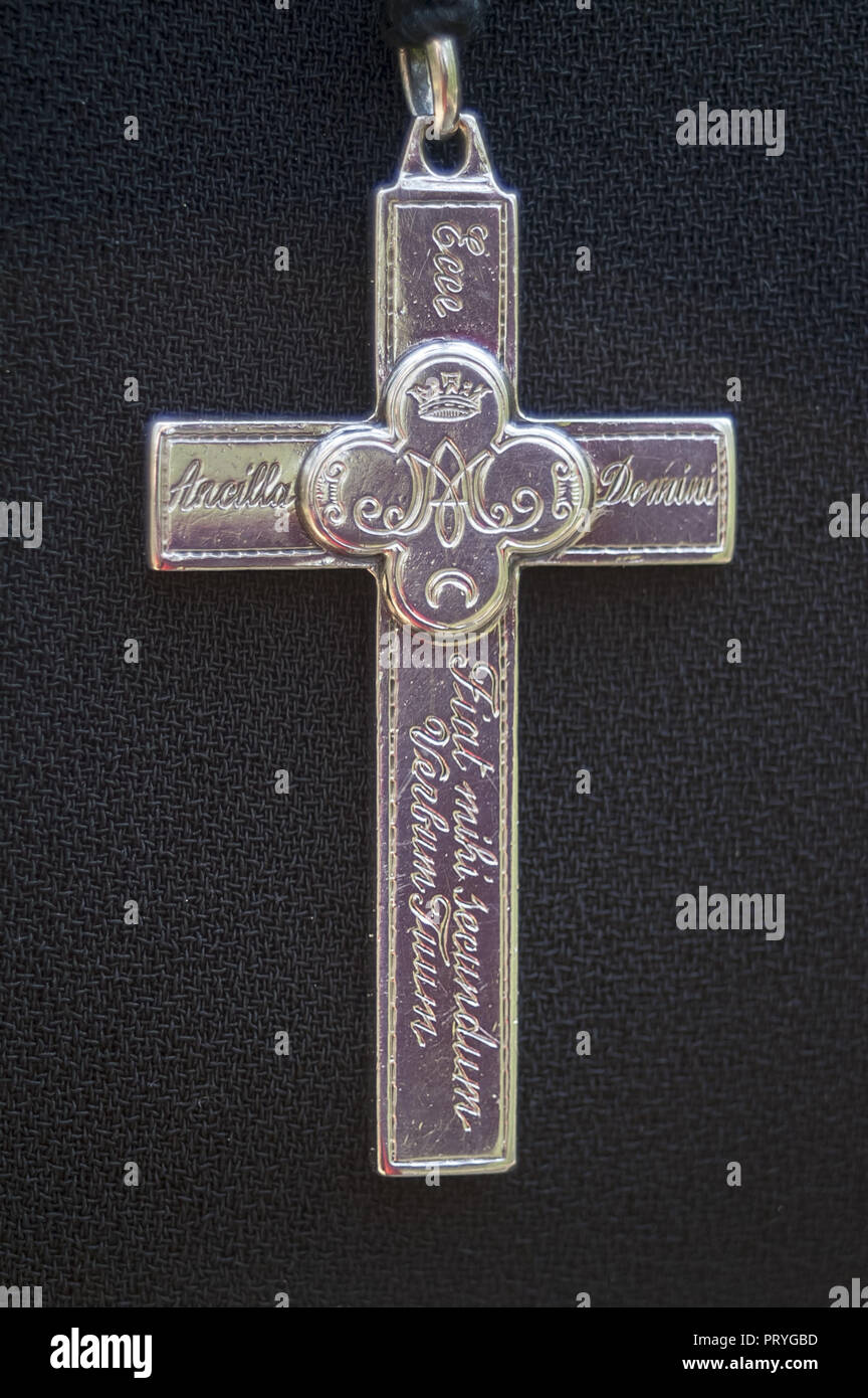 Cross worn by the Sisters of the Congregation of the Holy Family of ...