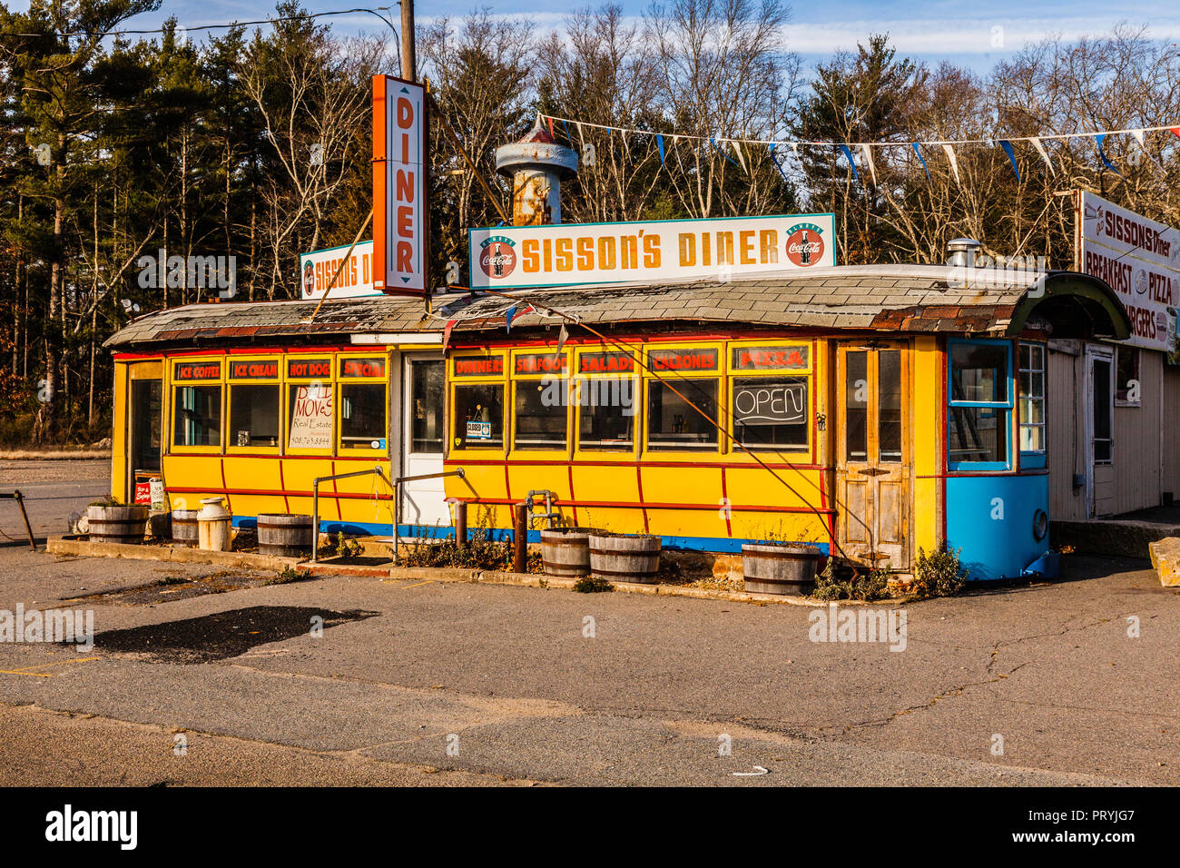 Sisson's Diner Middleboro, Massachusetts, USA Stock Photo - Alamy