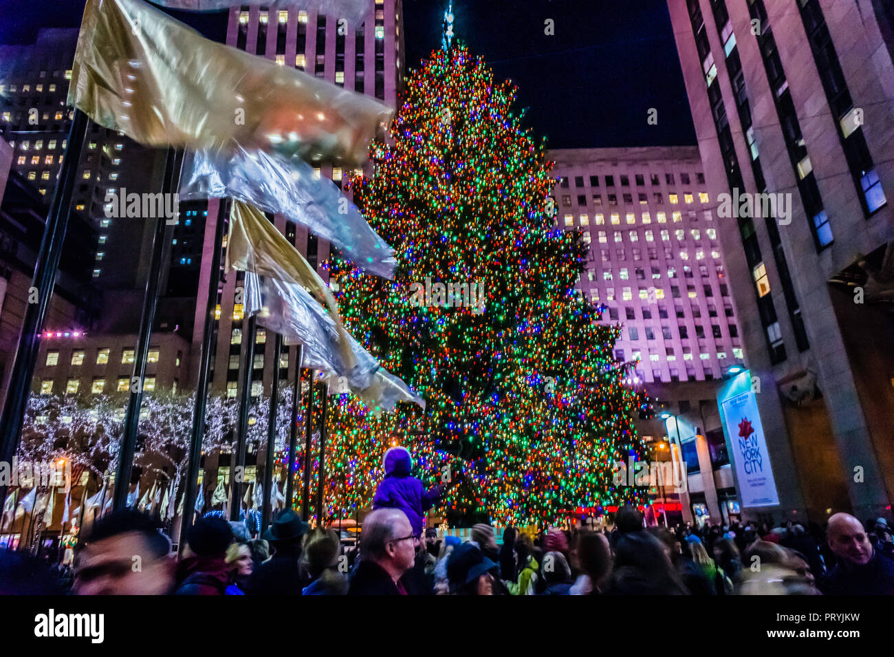 Christmas Rockefeller Center Manhattan New York, New York, USA Stock ...