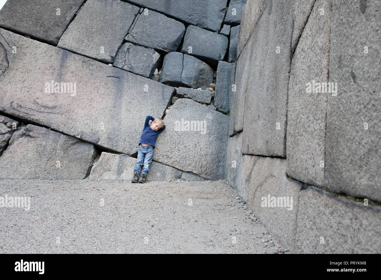 Cement fortifications hi-res stock photography and images - Alamy