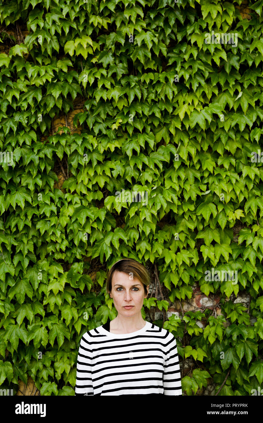 Greenery hi-res stock photography and images - Alamy