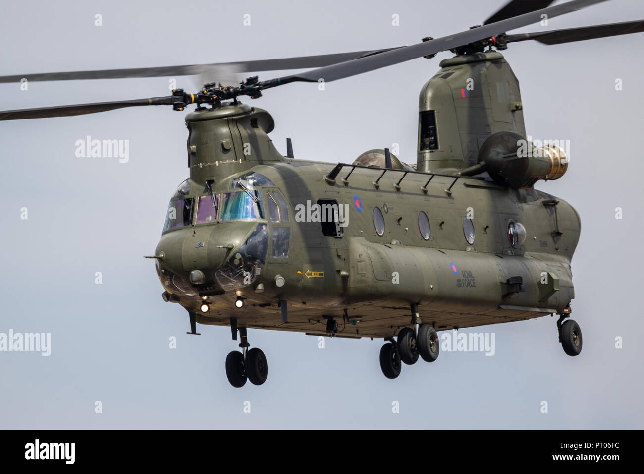 Cargo helicopter hi-res stock photography and images - Alamy
