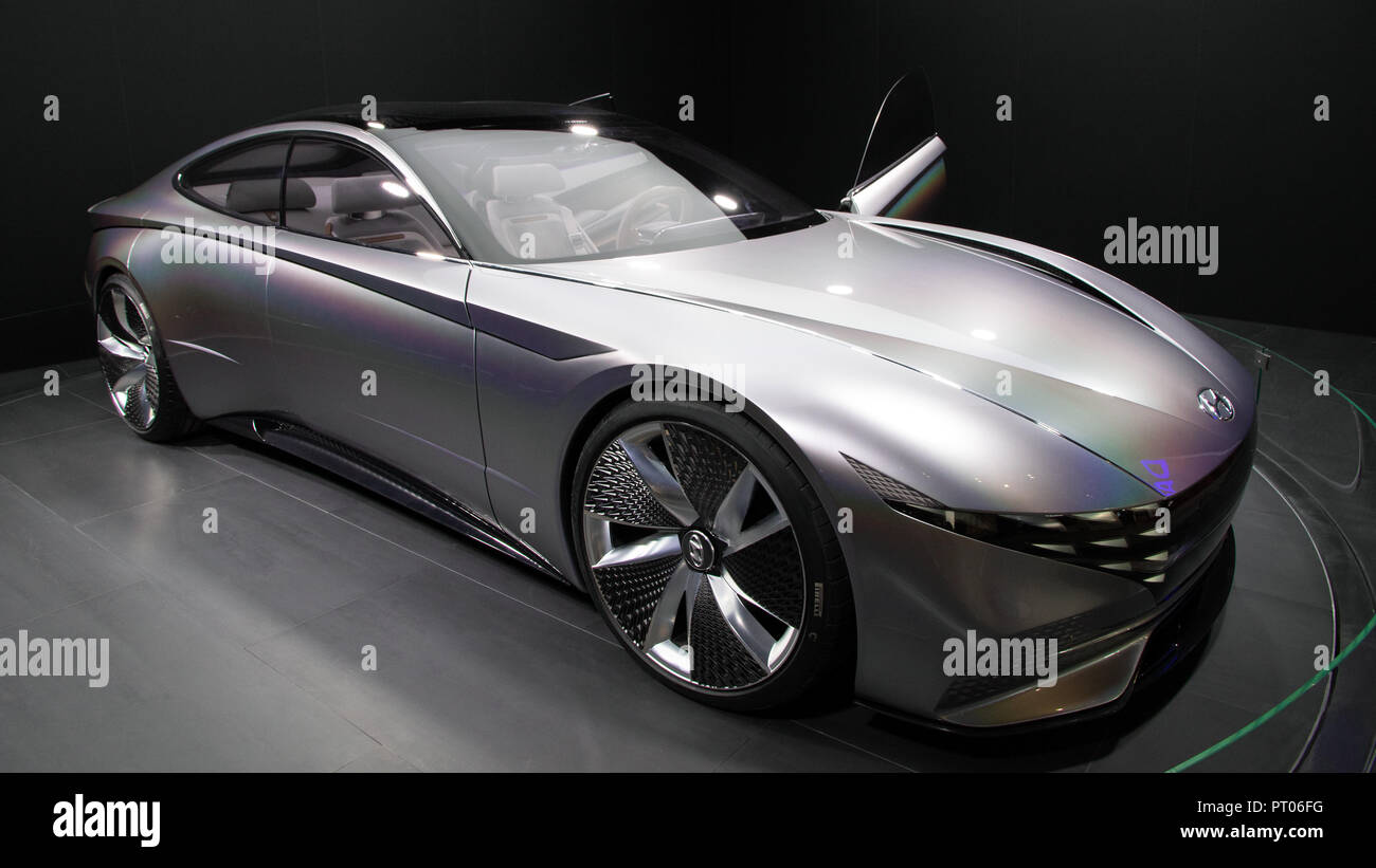 PARIS - OCT 2, 2018: Hyundai Le Fil Rouge concept car showcased at the ...