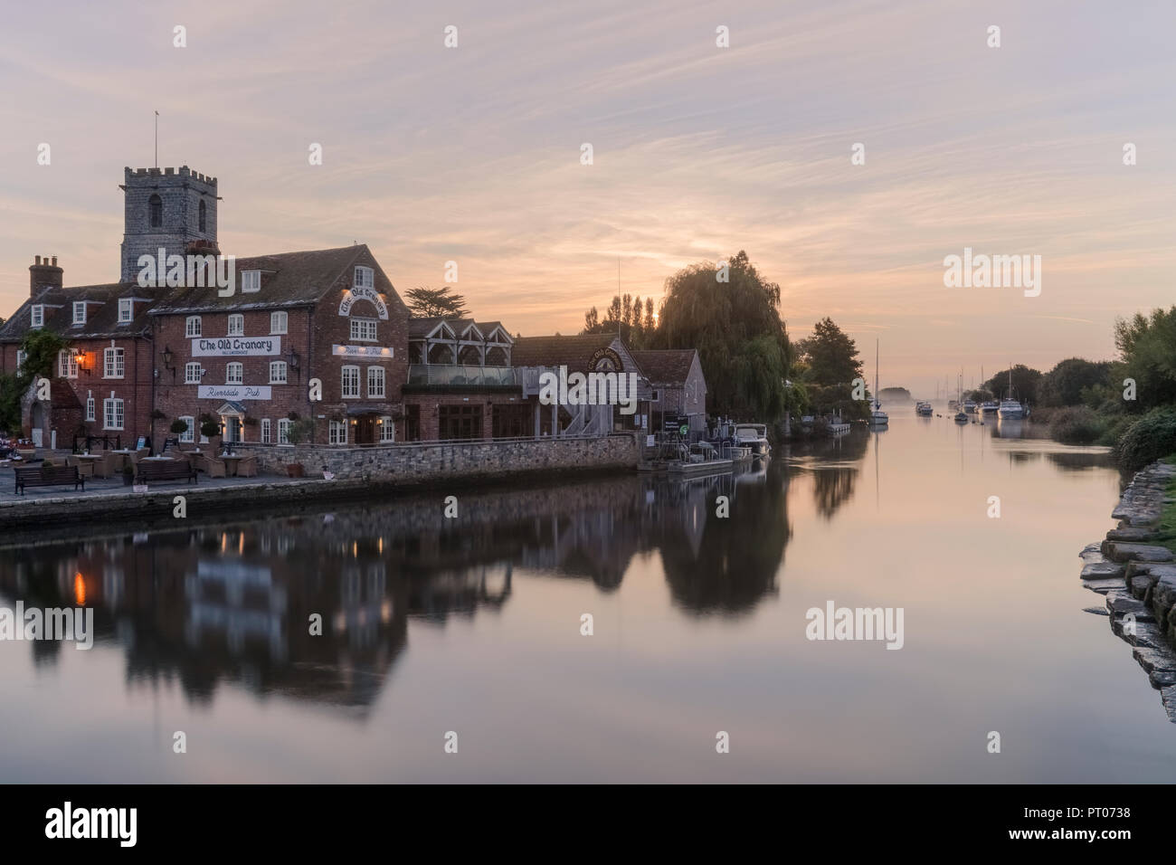 Wareham river boats hi-res stock photography and images - Alamy