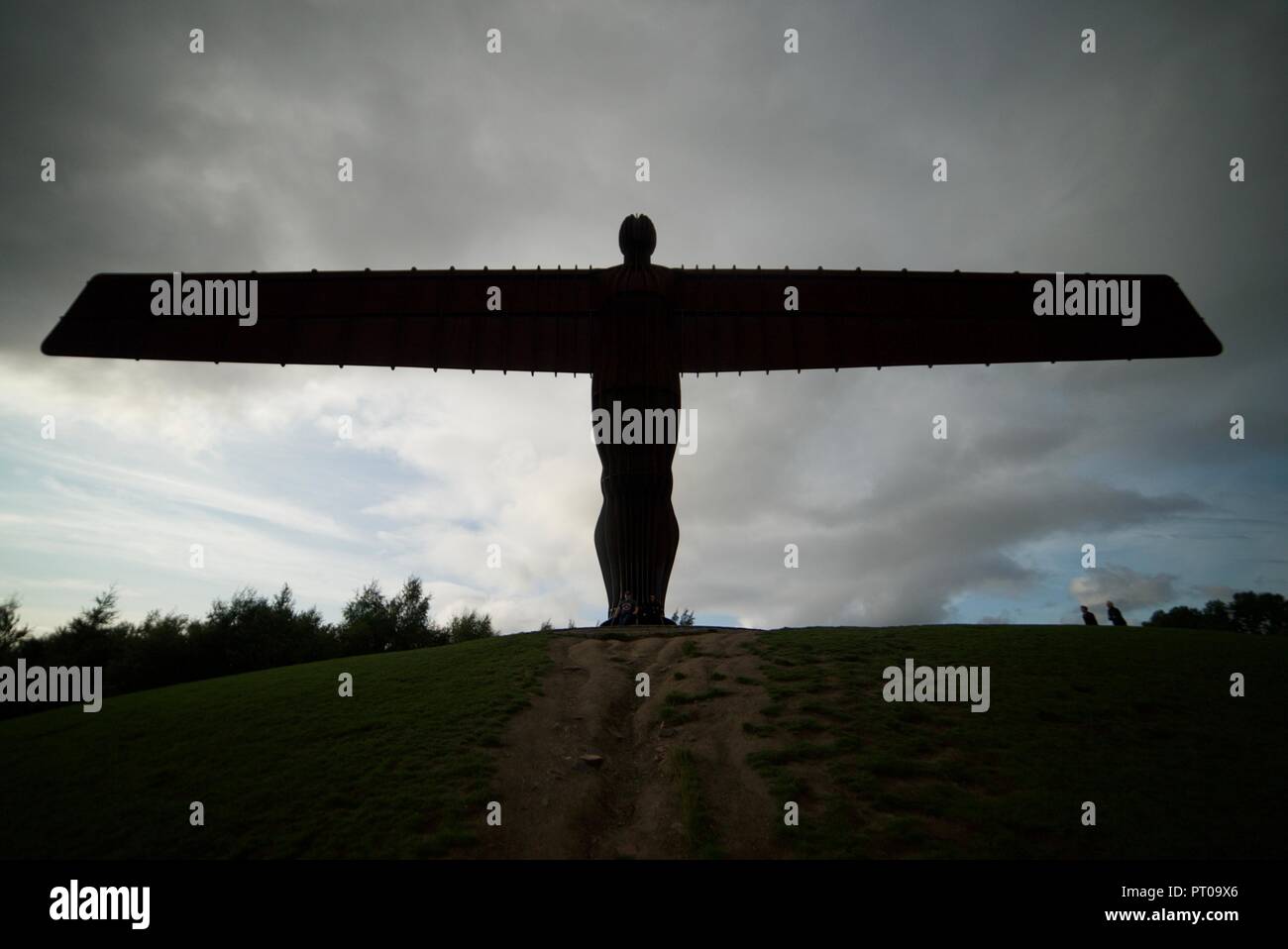 Angel north sculpture statue hi-res stock photography and images - Alamy