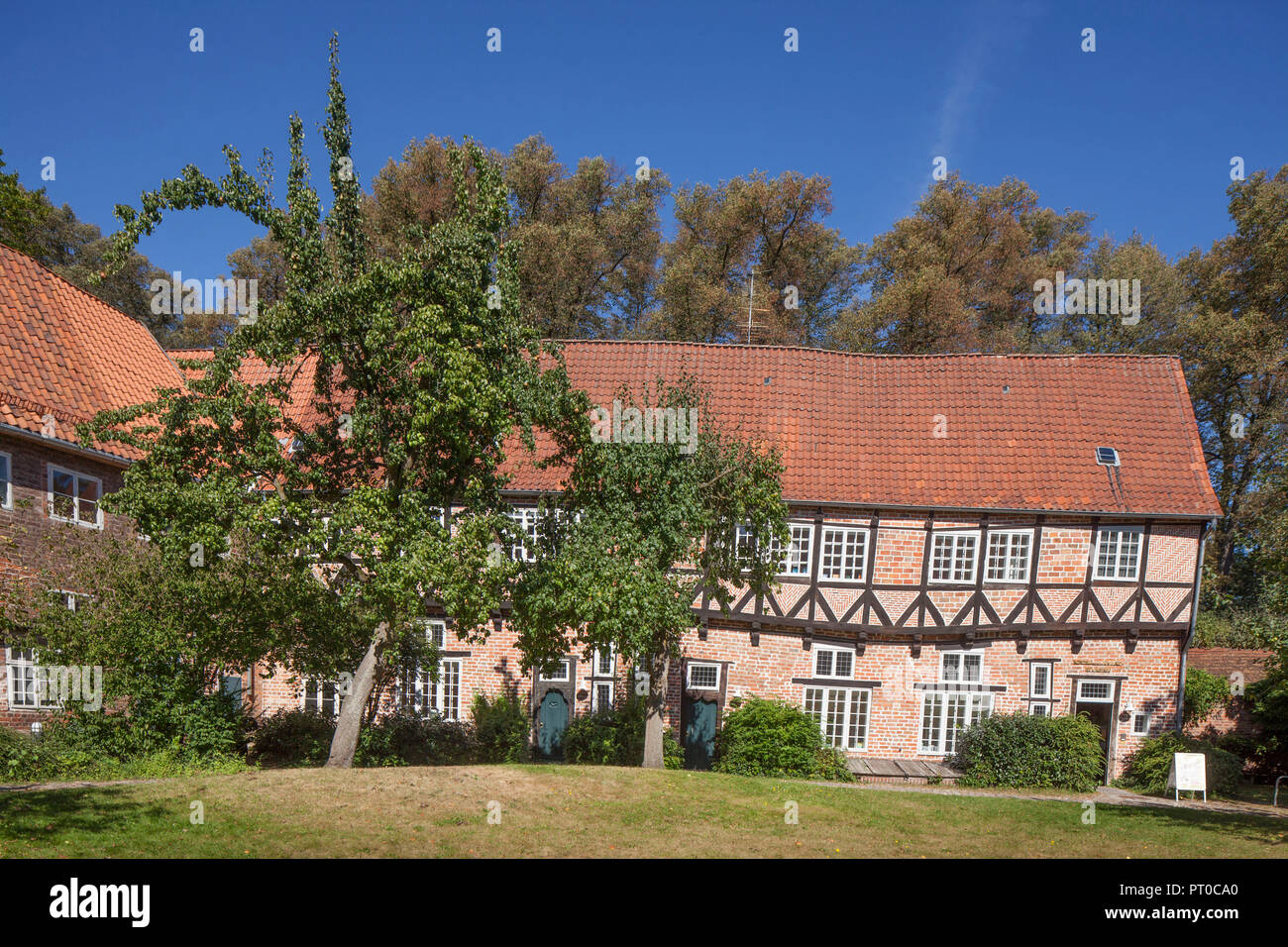 Cloistered courtyard with widows houses hi-res stock photography and ...