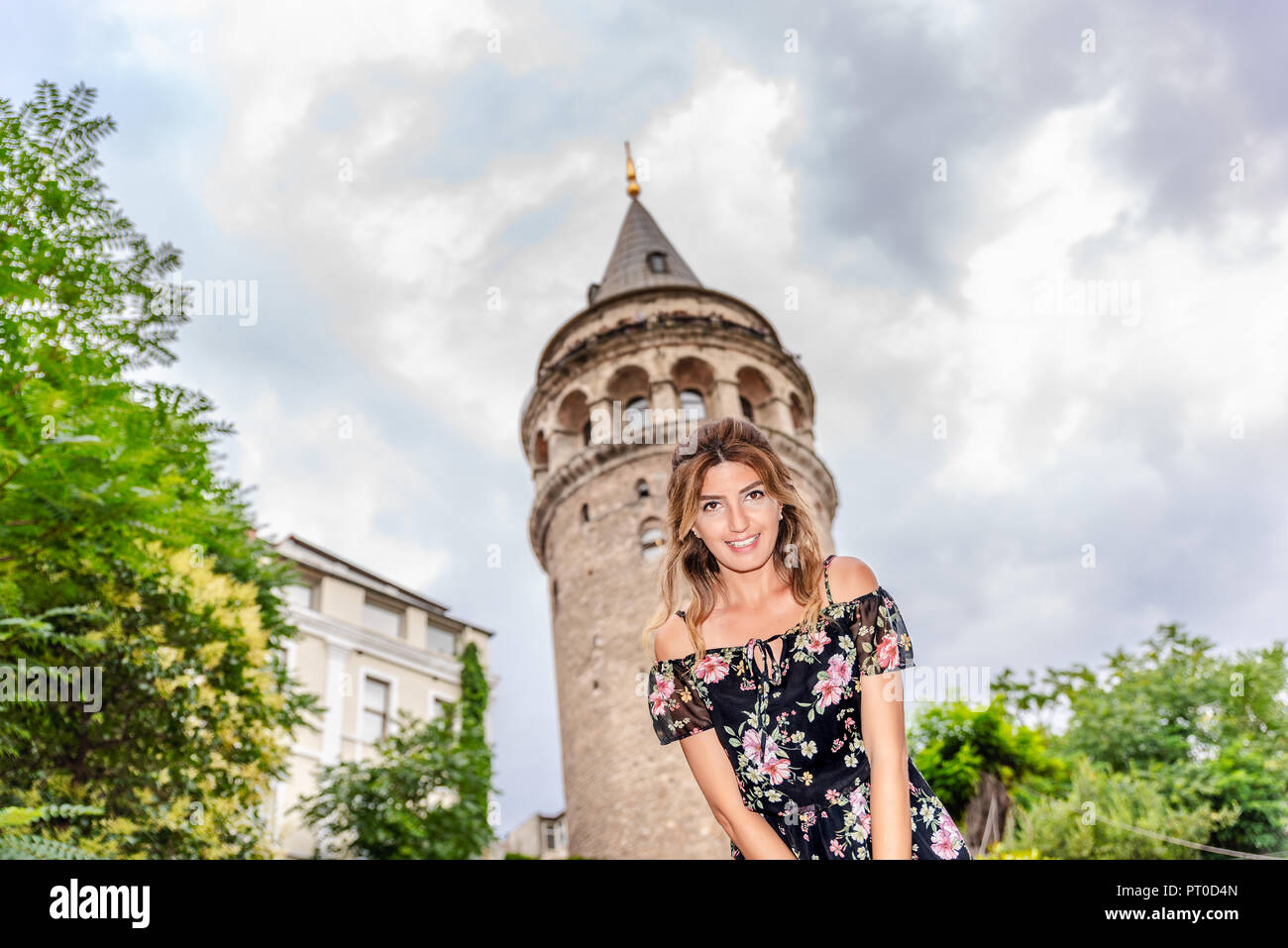 Tourist alone istanbul hi-res stock photography and images - Alamy