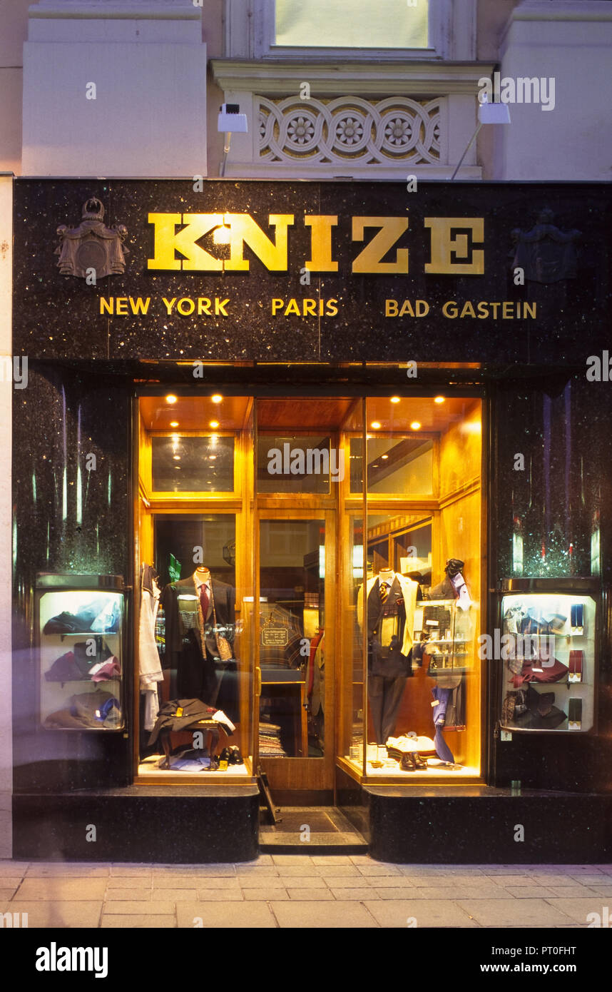 Wien, Shopping, Knize am Graben Stock Photo - Alamy