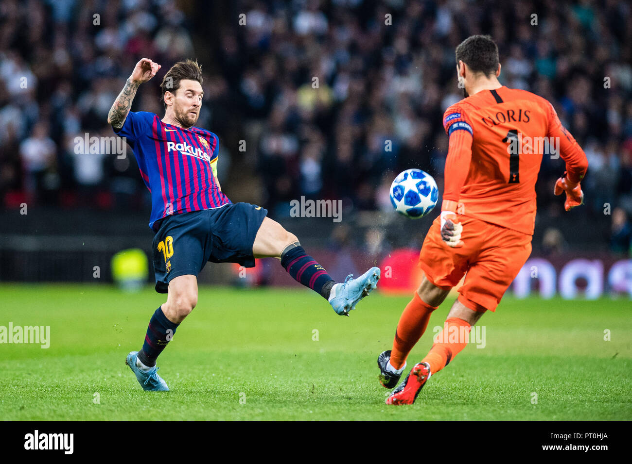 FC Barcelona with Lionel Messi at Wembley stadium during the match vs ...