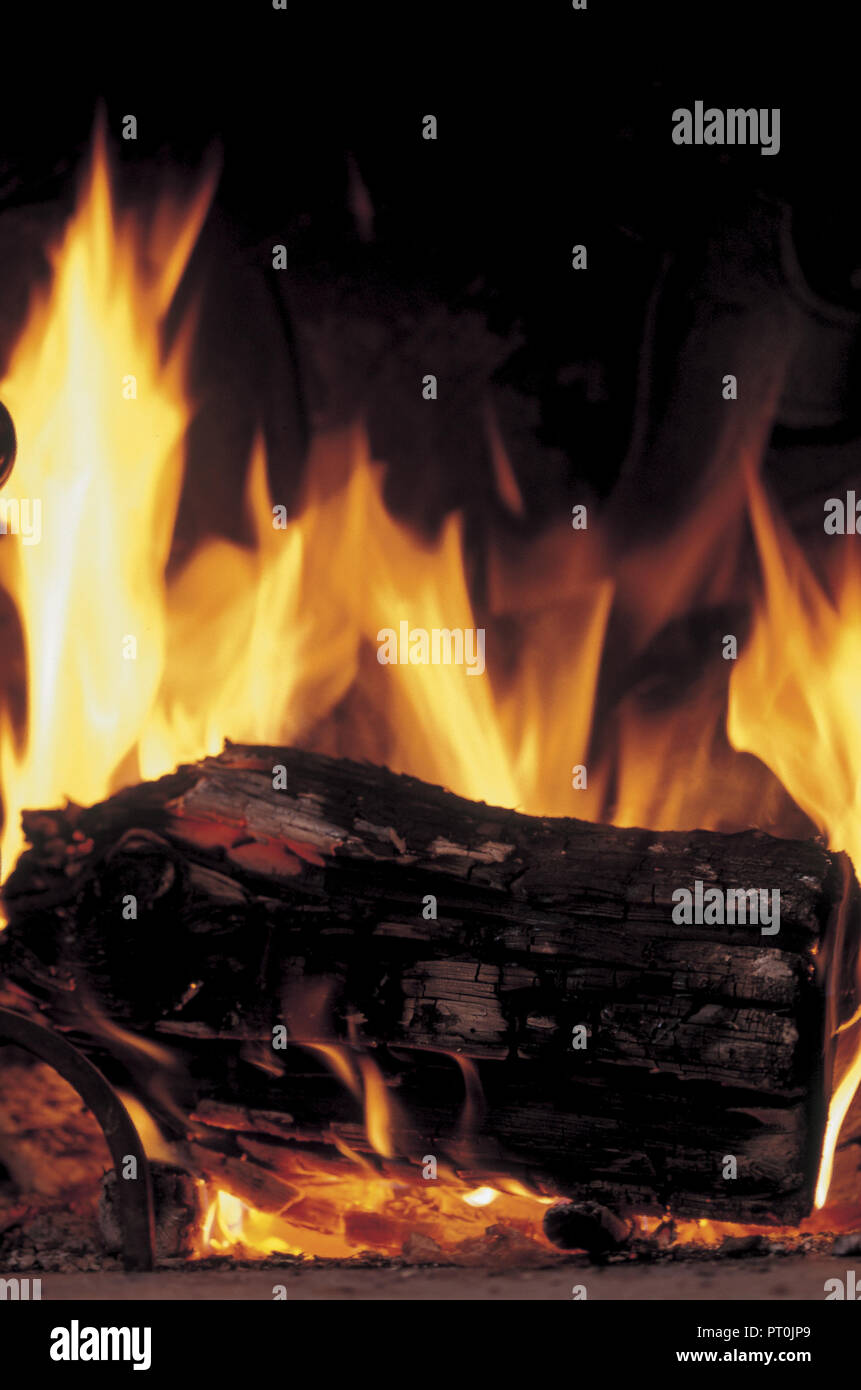 wood that burns in a fireplace, fire Stock Photo - Alamy