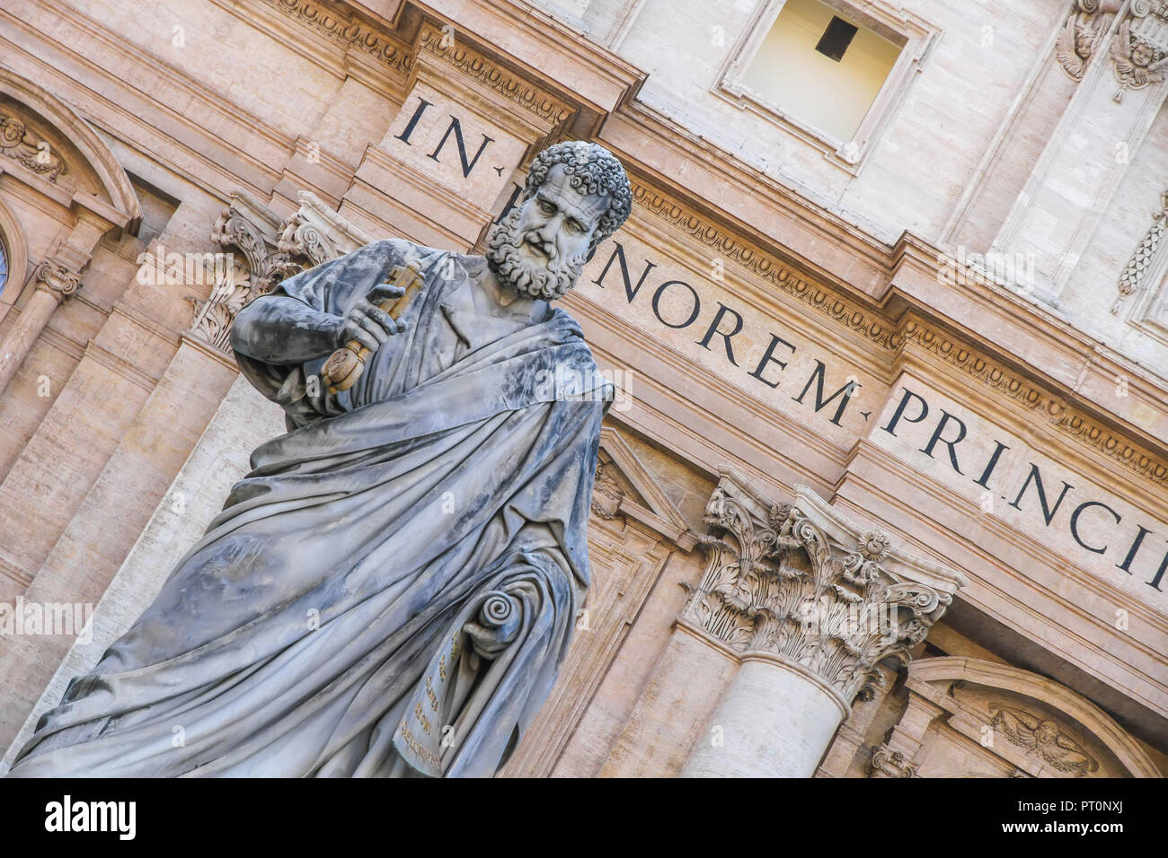 View on the statue of Saint Peter in front of the Saint Peters Basilica ...