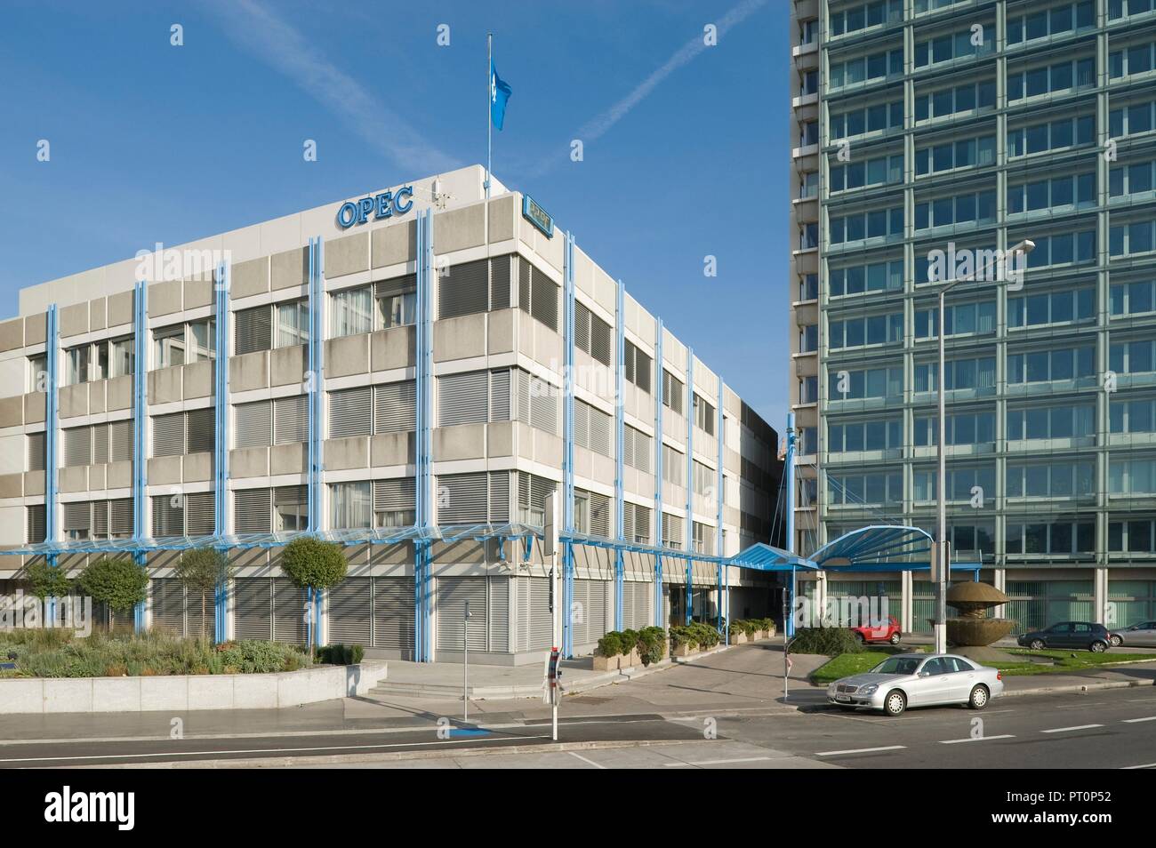 Opec vienna hi-res stock photography and images - Alamy