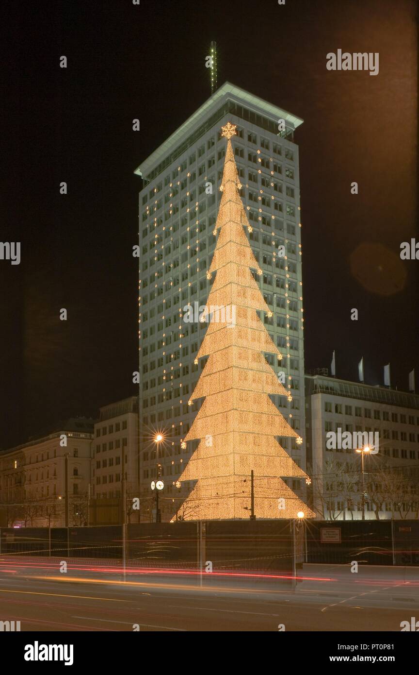 Wien, Ringturm, Architekt Erich Boltenstern - Vienna, Ringturm ...