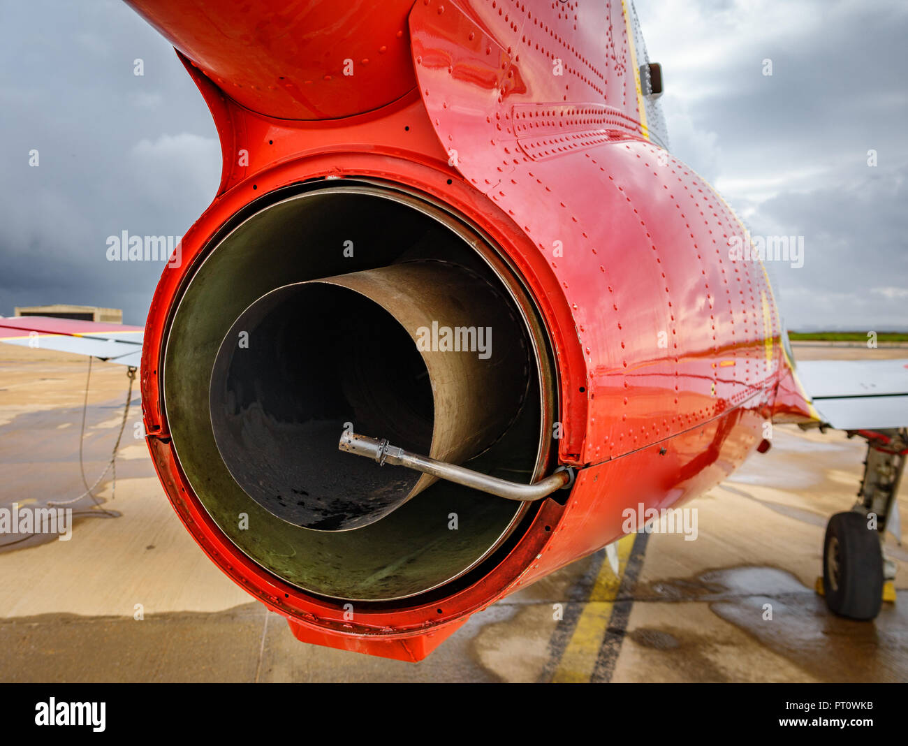 Advanced jet trainer CASA C-101 Aviojet engine rear perspective view ...