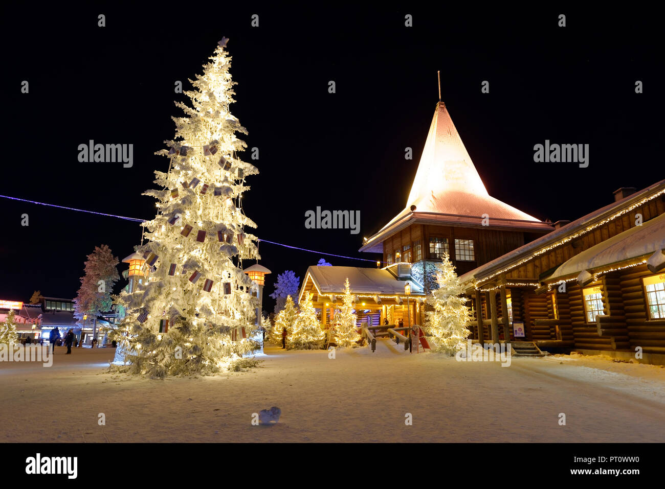 ROVANIEMI, FINLAND - December 16, 2016: Santa Claus holiday village and ...
