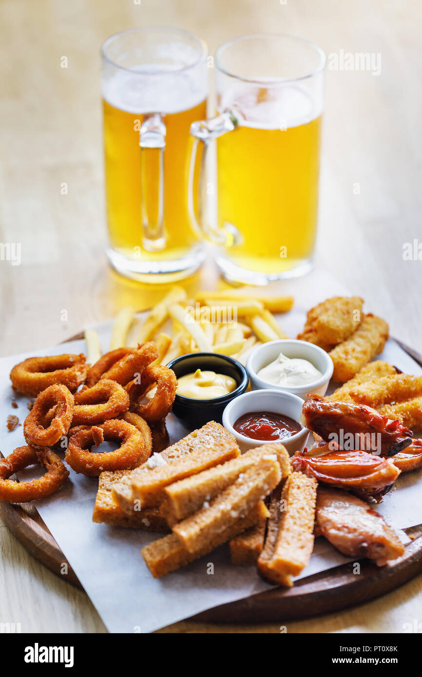 Beer and snacks set hi-res stock photography and images - Alamy