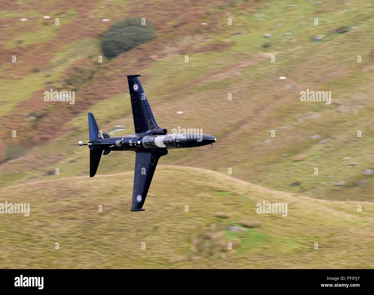 Mach loop fast jets hi-res stock photography and images - Alamy